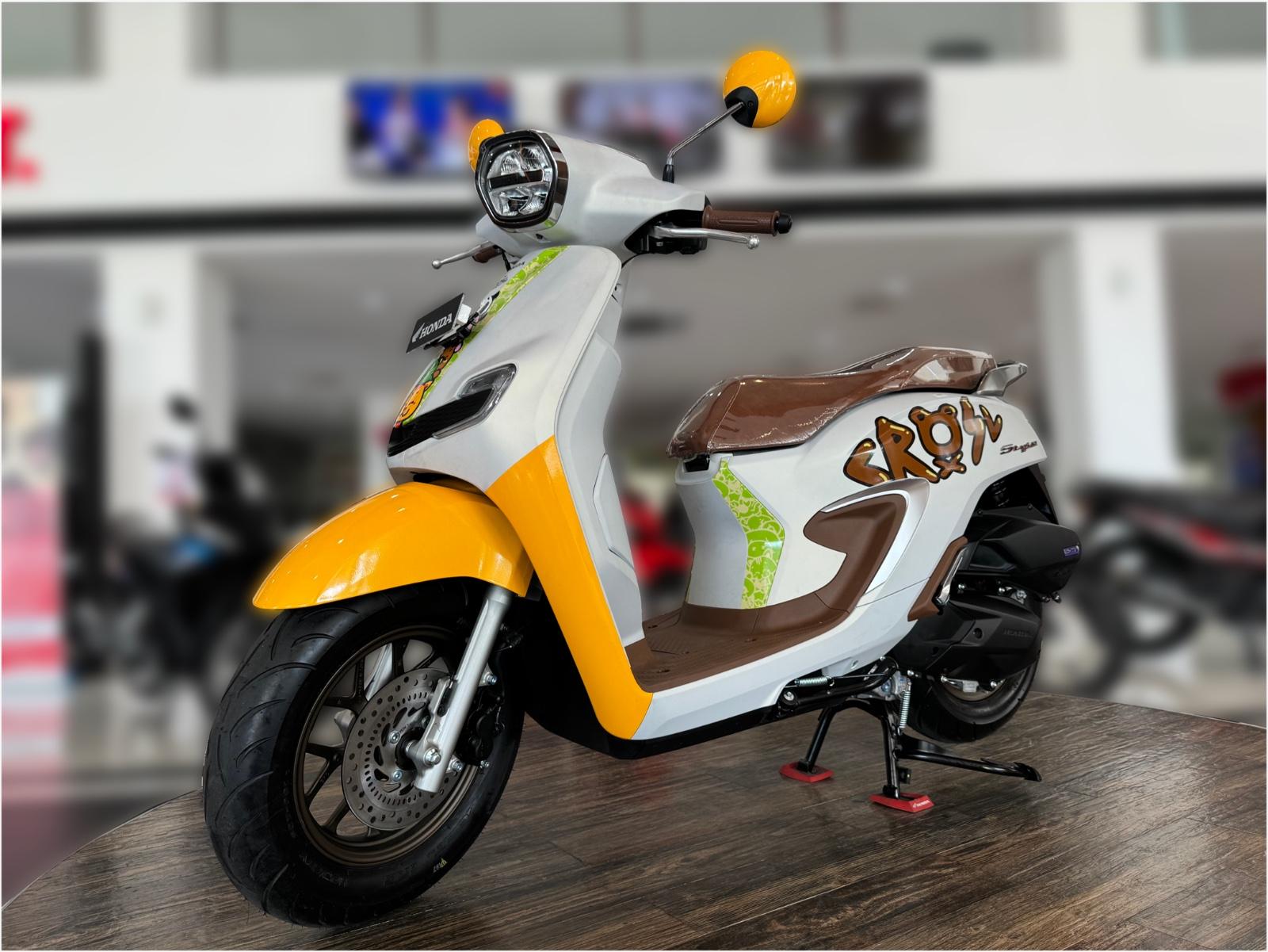 Astra Motor Yogyakarta x CRSL Launching New Honda Stylo 160 ...